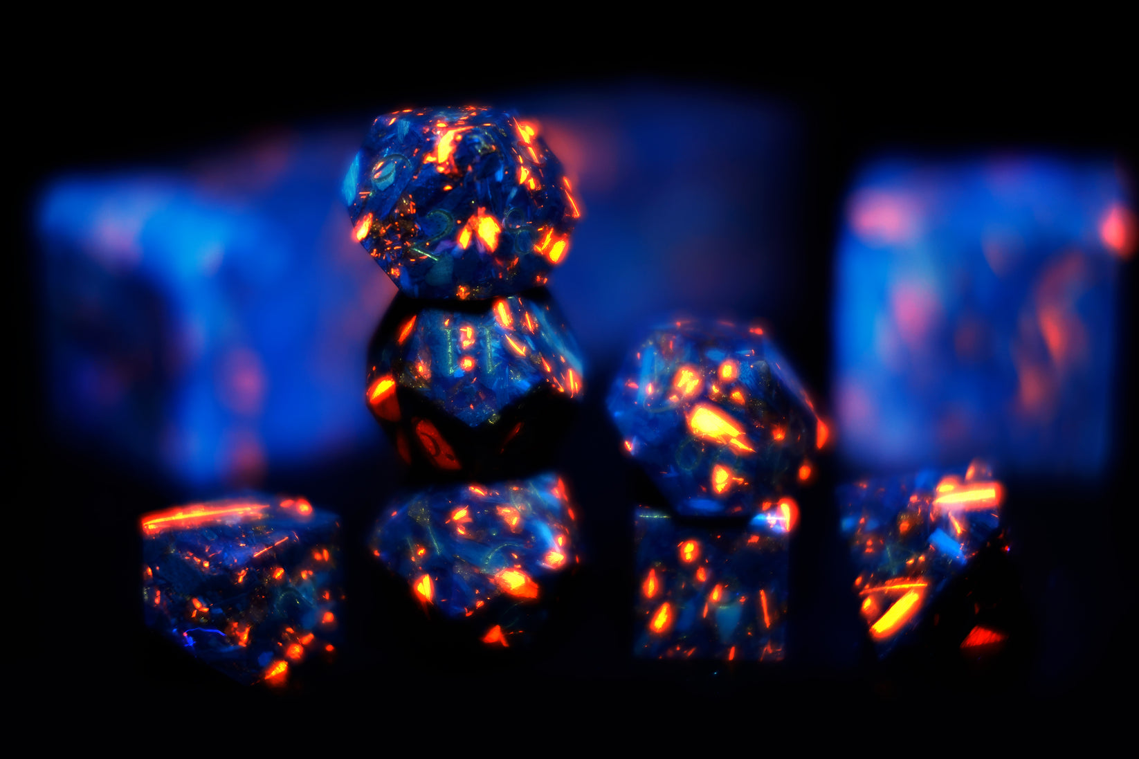 DiceNest D&D Stabilized Wood Dice - Lava No.1, Phantom No.2 – Dice Nest